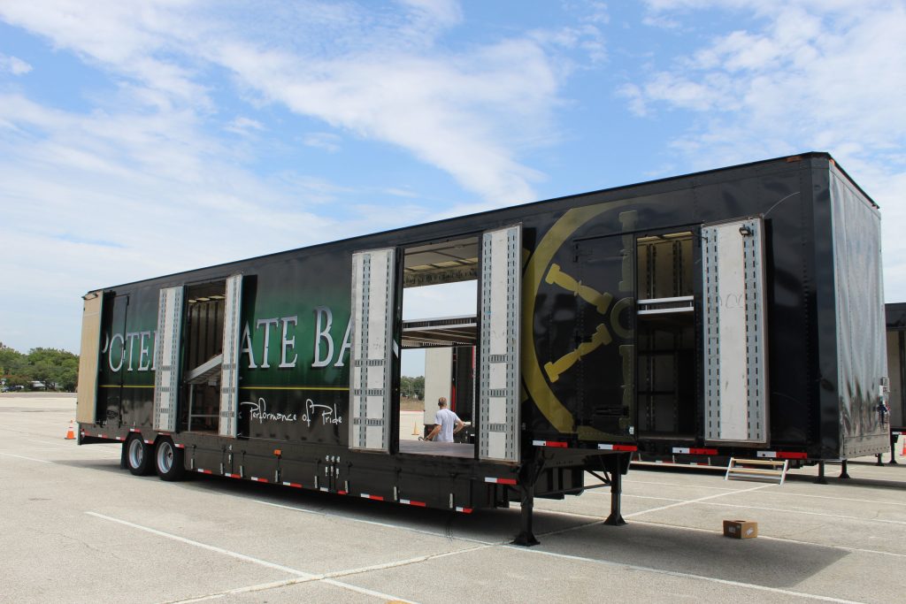 Poteet High School - Clubhouse Trailer Company